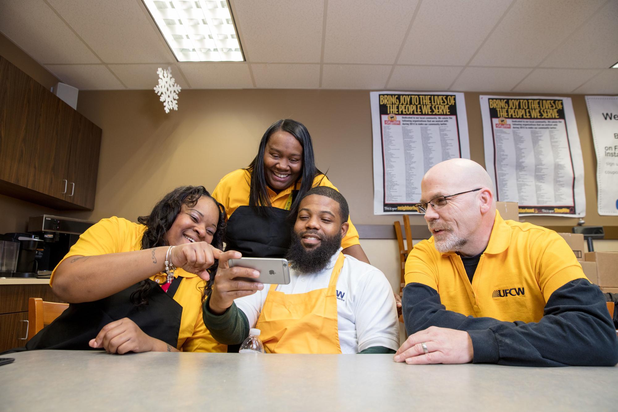 UFCW members save 15% with AT&T - The United Food & Commercial Workers ...